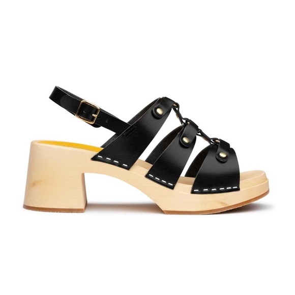 Swedish Hasbeens | Shoes | Swedish Hasbeens Brassy Clog Sandals Black ...